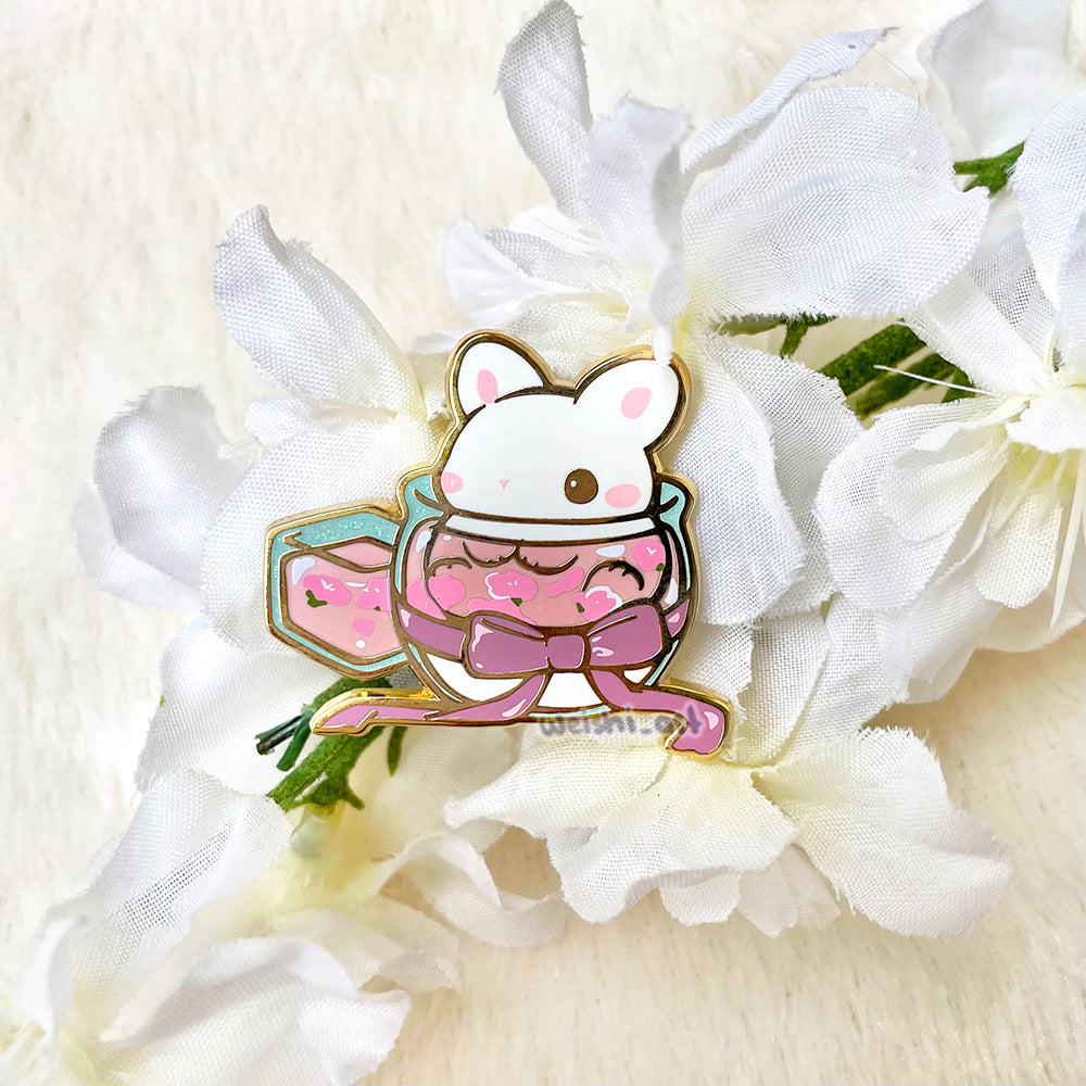 Patreon Pin #62 – weishi